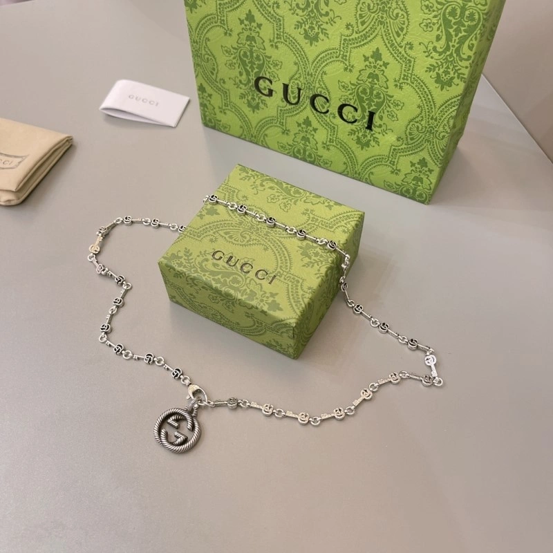 Indistinguishable Gucci Necklaces