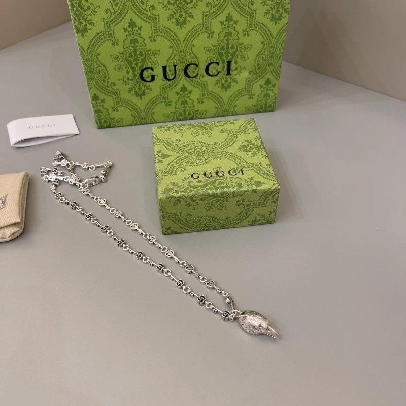 Top mirror Gucci Necklaces