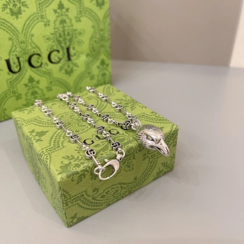 Top mirror Gucci Necklaces