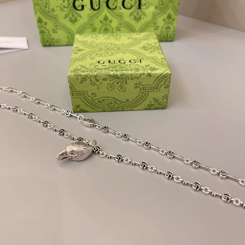 Top mirror Gucci Necklaces