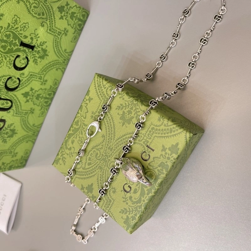 Top mirror Gucci Necklaces