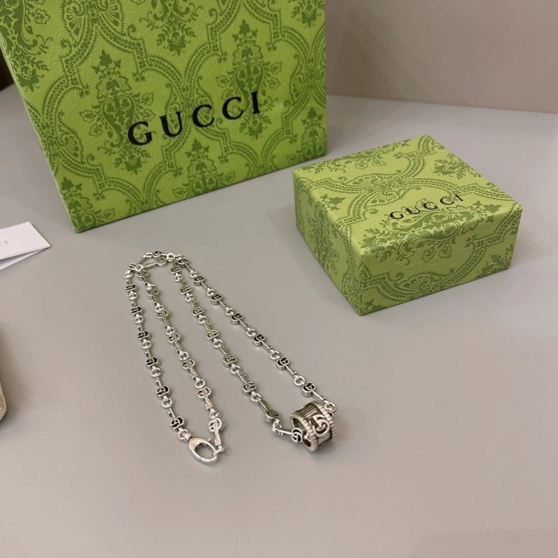Top mirror Gucci Necklaces
