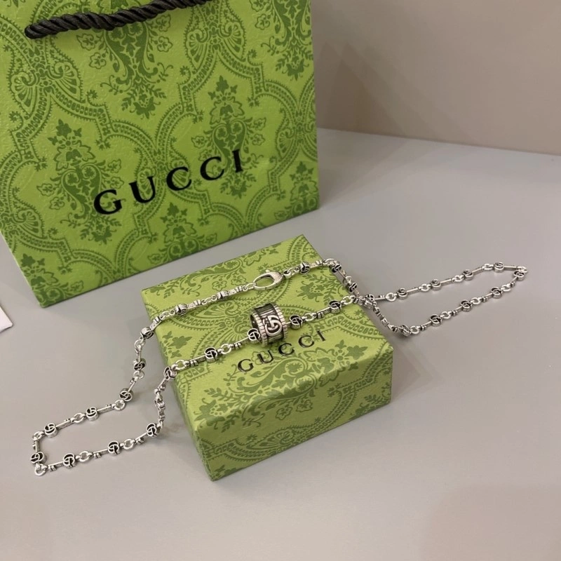Top mirror Gucci Necklaces