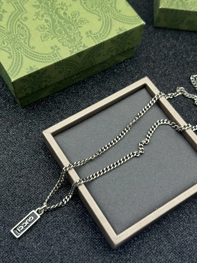 Official Gucci Necklaces