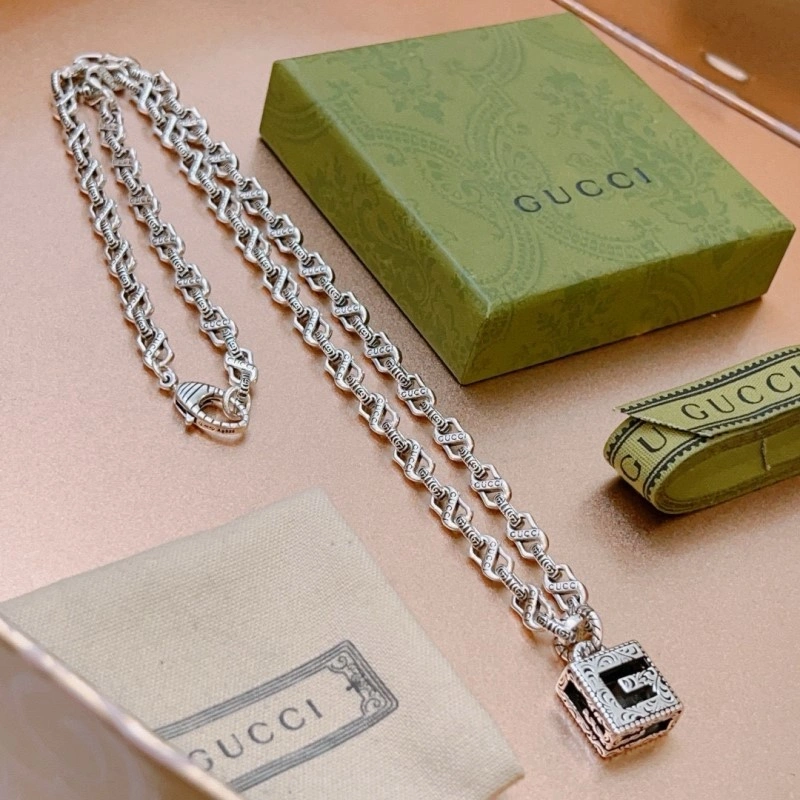 High accuracy Gucci Necklaces
