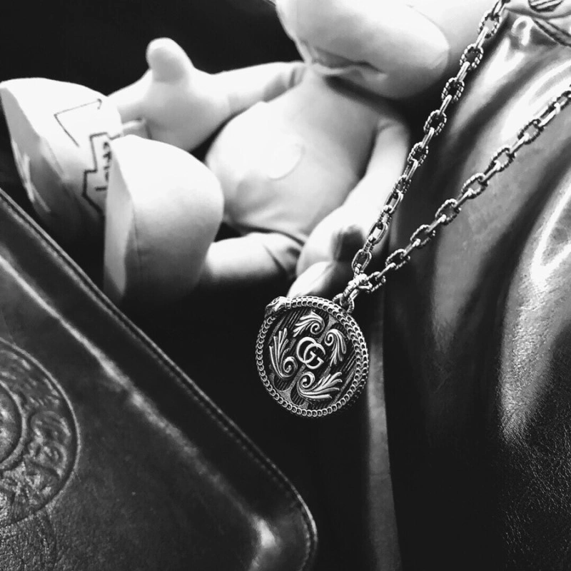 Legit Gucci Necklaces