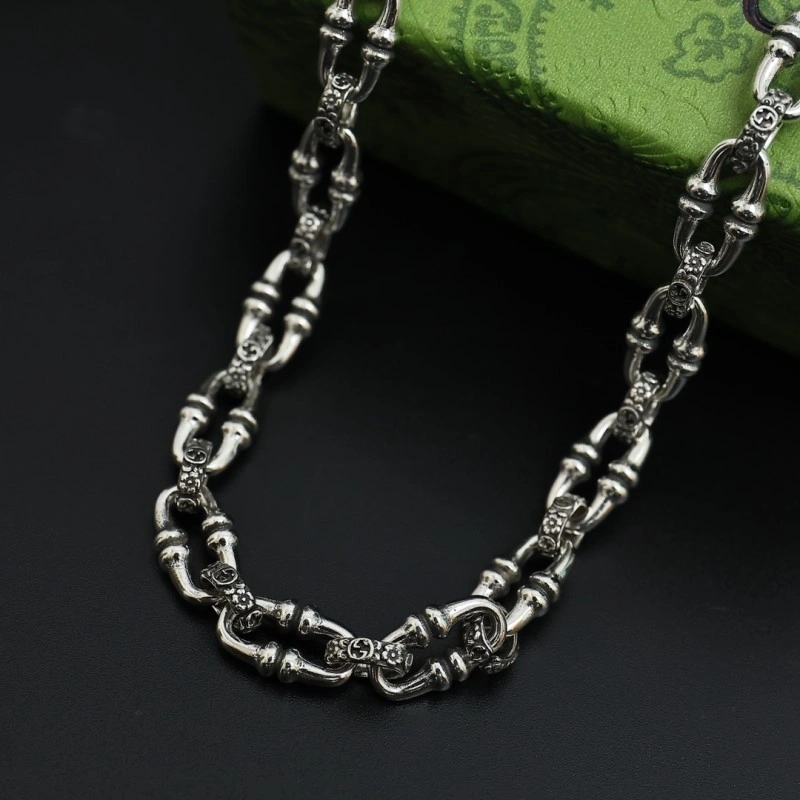 Indistinguishable Gucci Necklaces