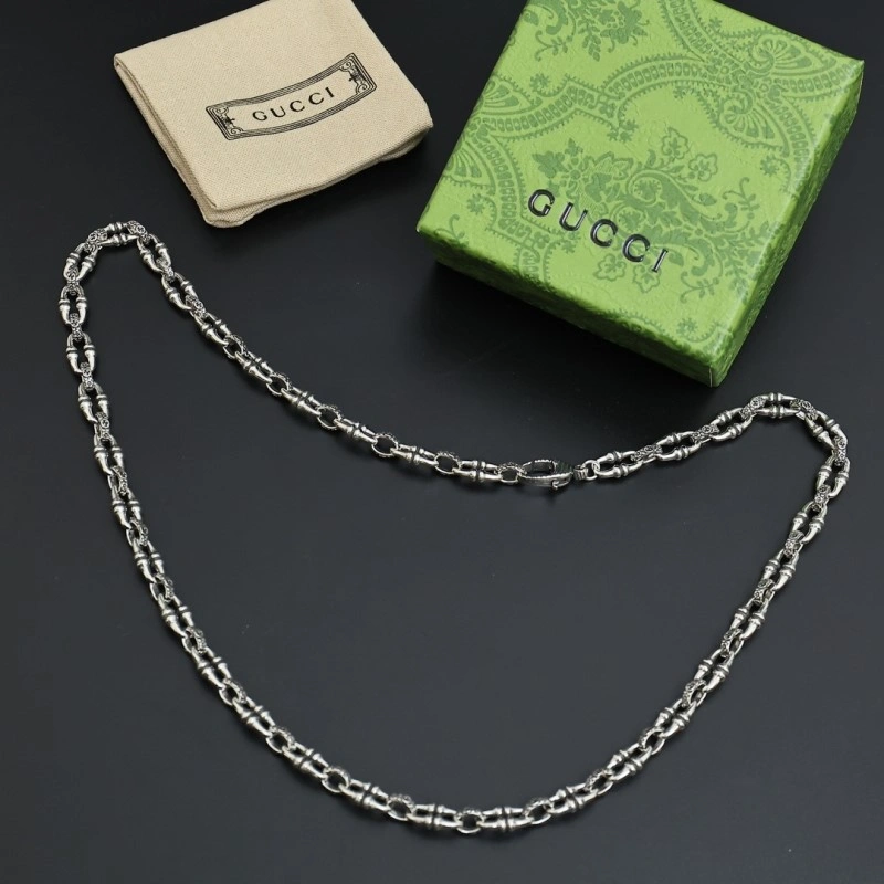 Indistinguishable Gucci Necklaces