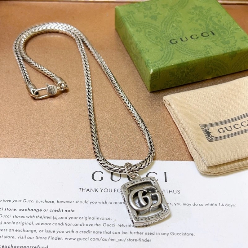 Inexpensive Gucci Necklaces