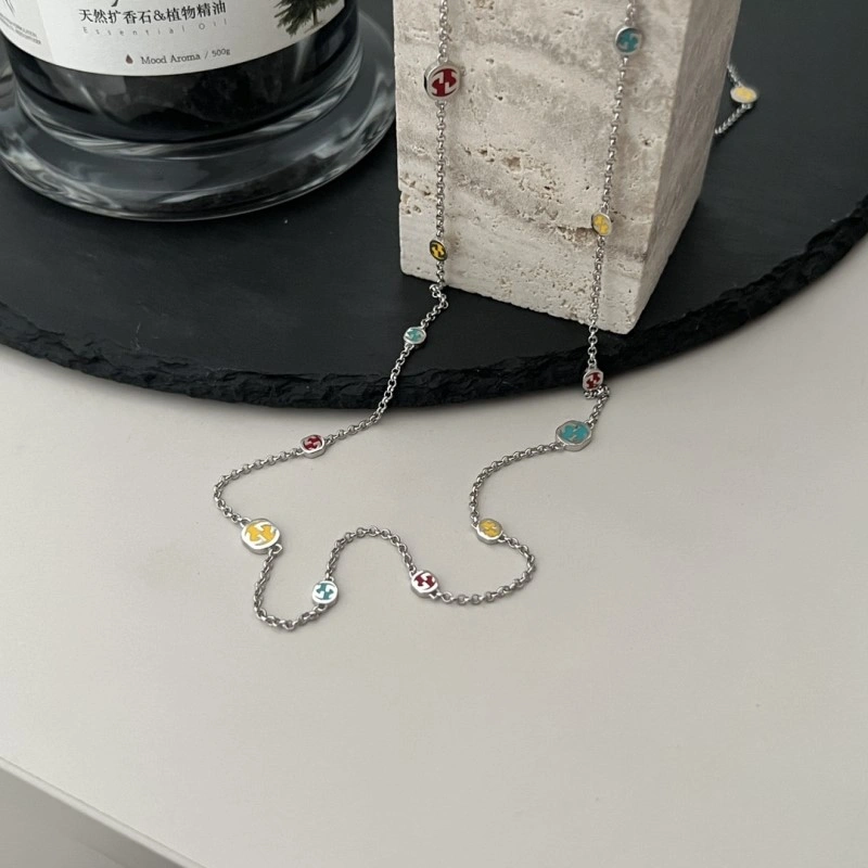 Indistinguishable Gucci Necklaces