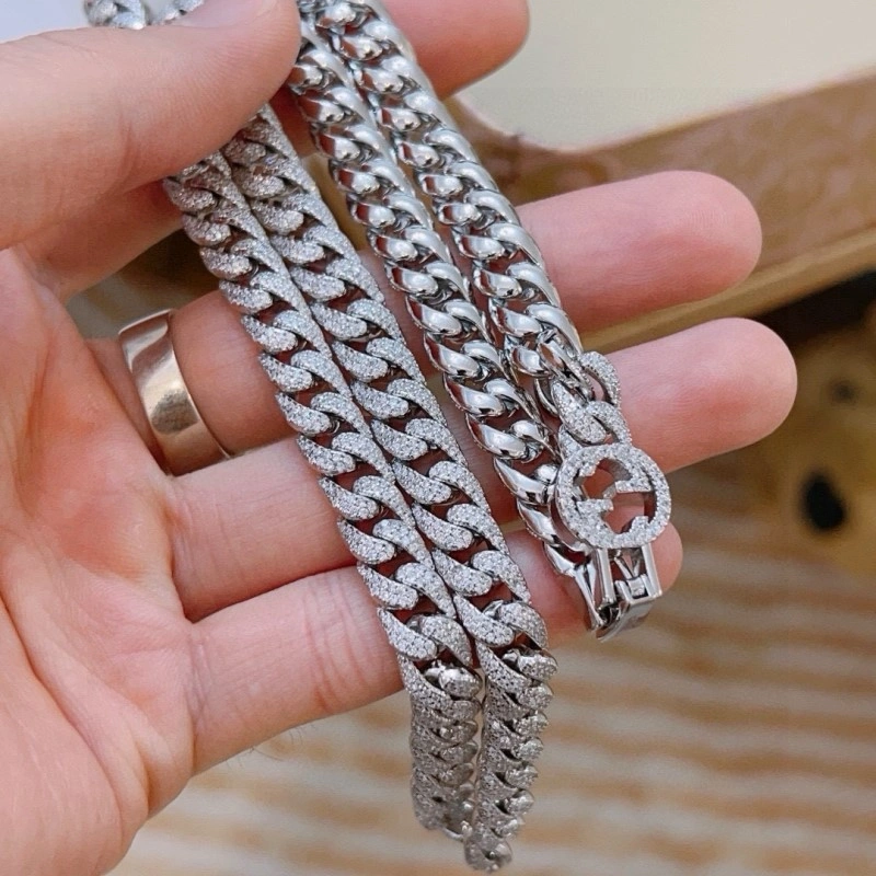 Accurate model Gucci Necklaces