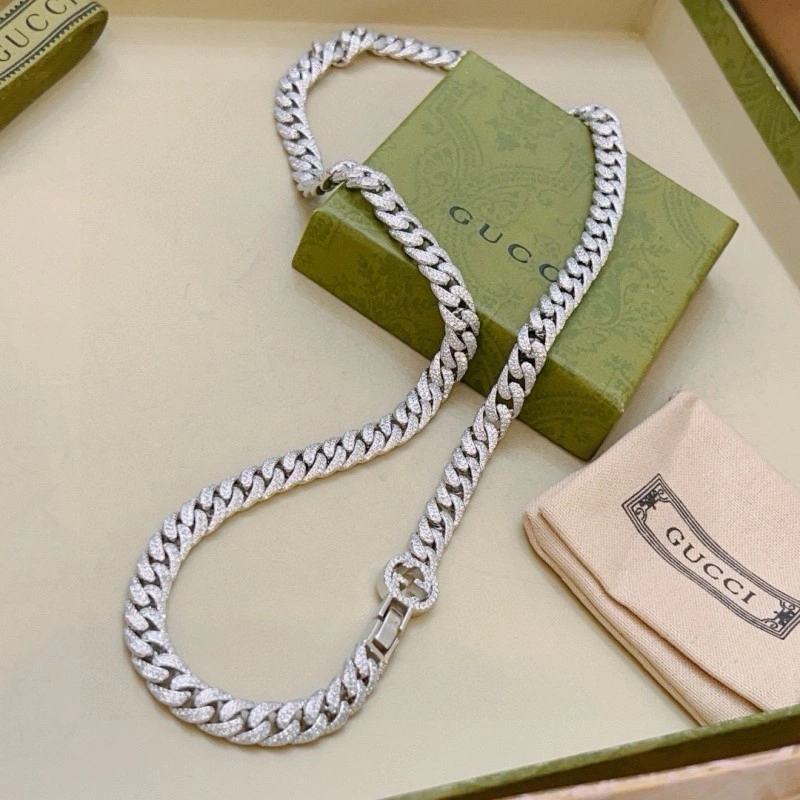 Accurate model Gucci Necklaces