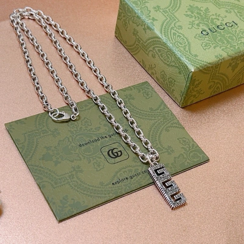 Top mirror Gucci Necklaces