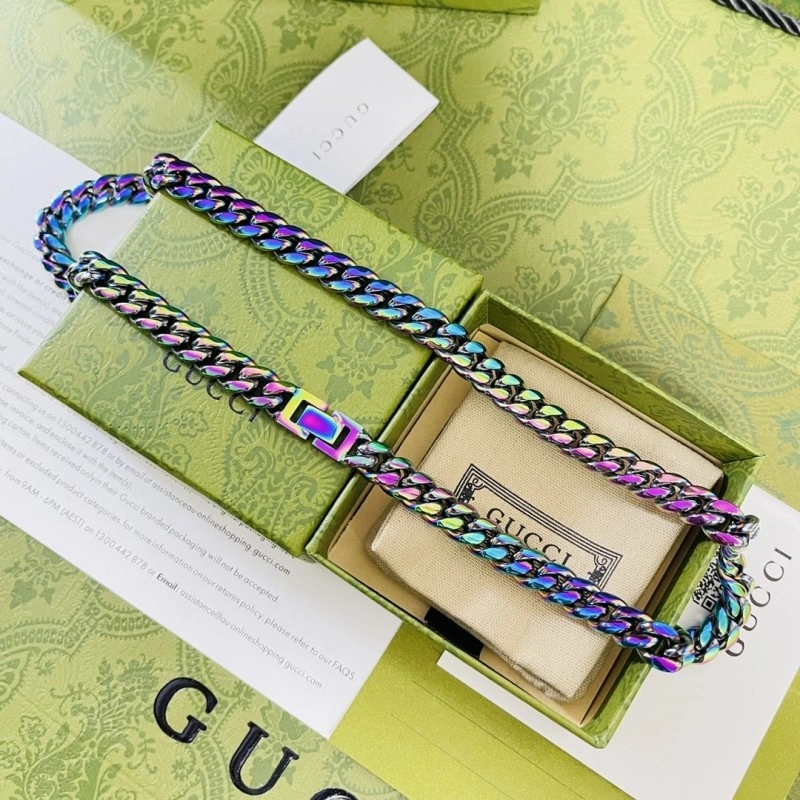 Indistinguishable Gucci Necklaces