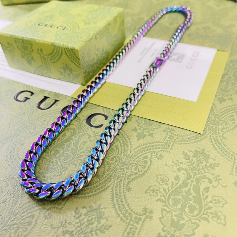 Indistinguishable Gucci Necklaces