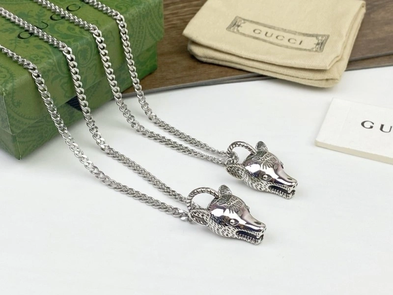 Top mirror Gucci Necklaces