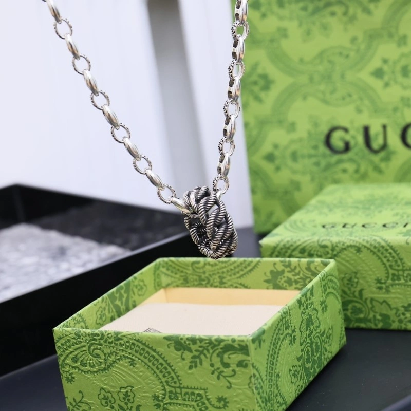 Accurate model Gucci Necklaces
