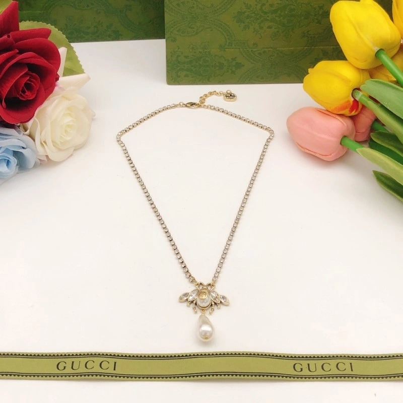 Indistinguishable Gucci Necklaces