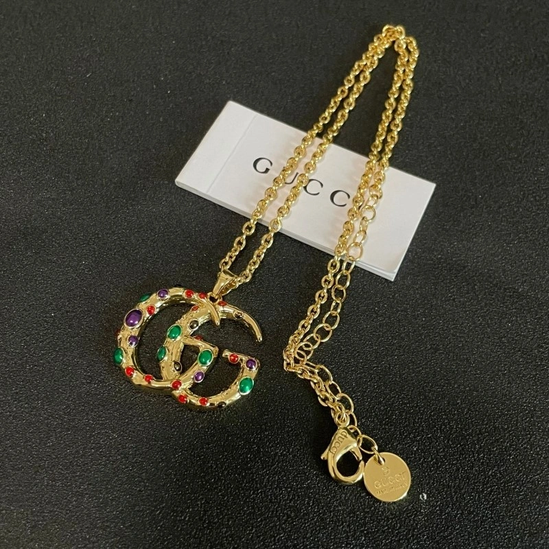Indistinguishable Gucci Necklaces