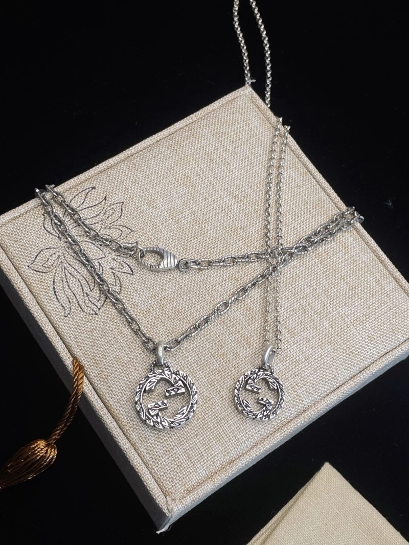Legit Gucci Necklaces