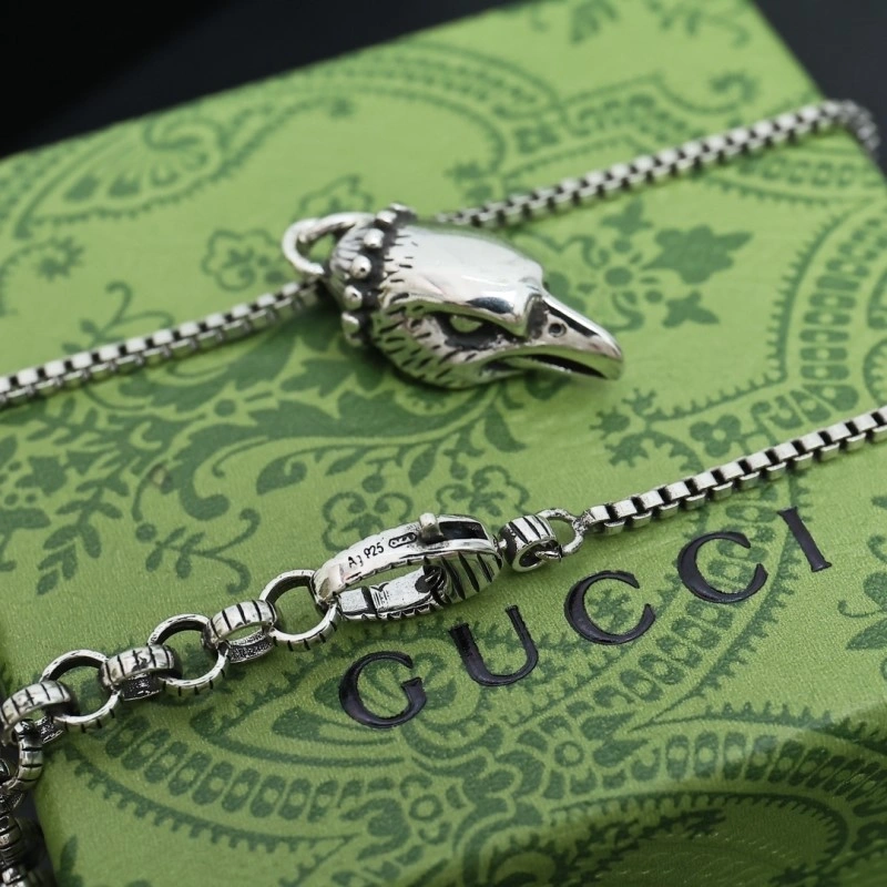 Top mirror Gucci Necklaces