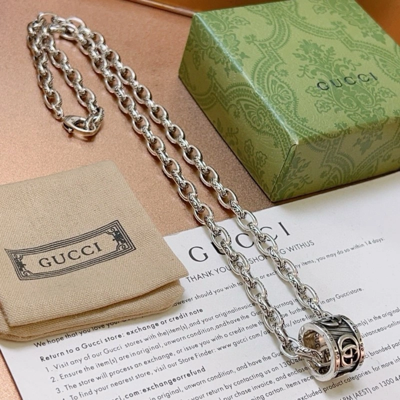 Top mirror Gucci Necklaces