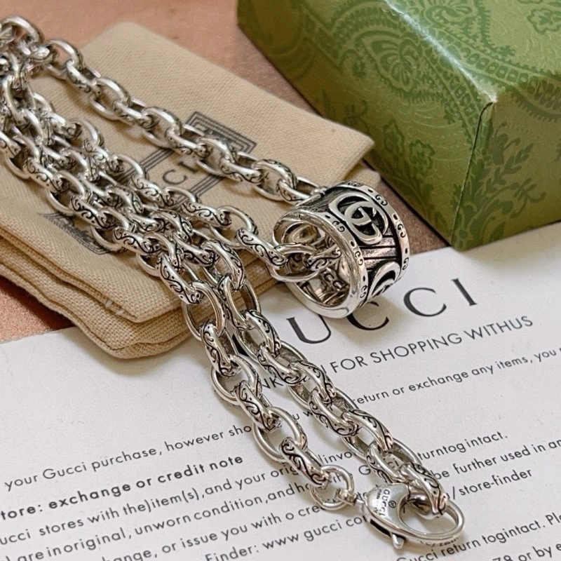 Top mirror Gucci Necklaces