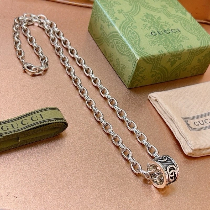 Top mirror Gucci Necklaces