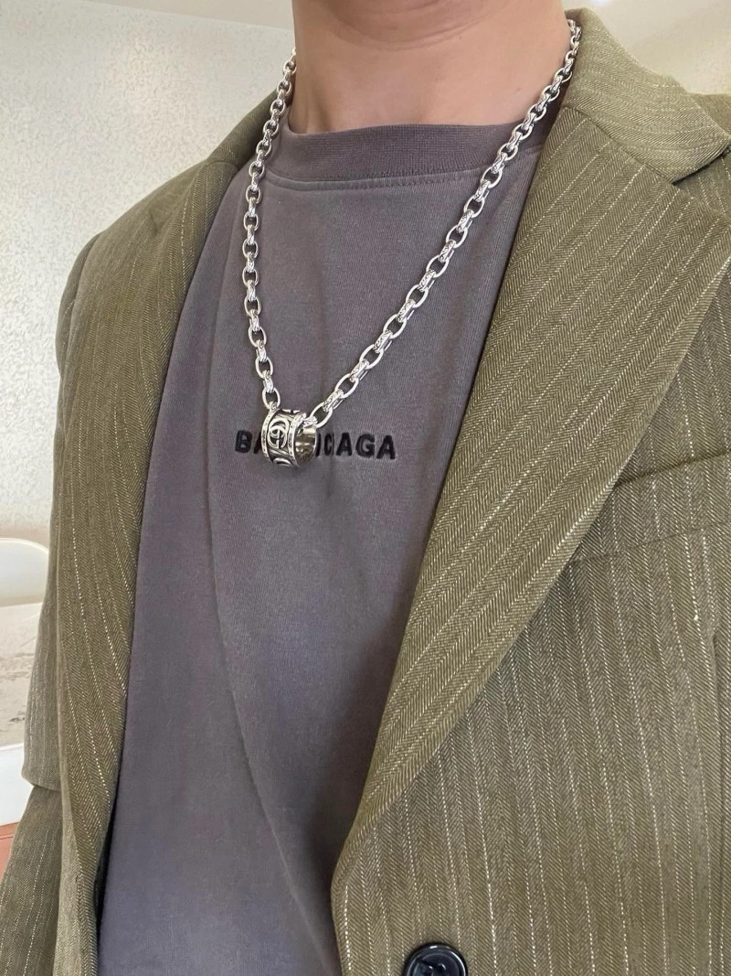Top mirror Gucci Necklaces