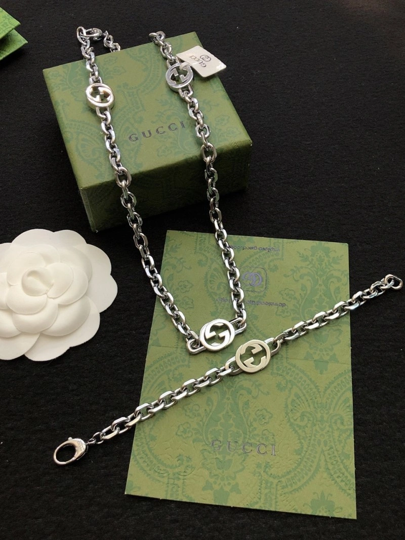 Mirror quality Gucci Necklaces