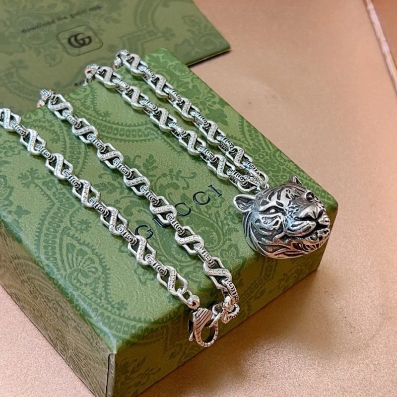 Perfect replica Gucci Necklaces