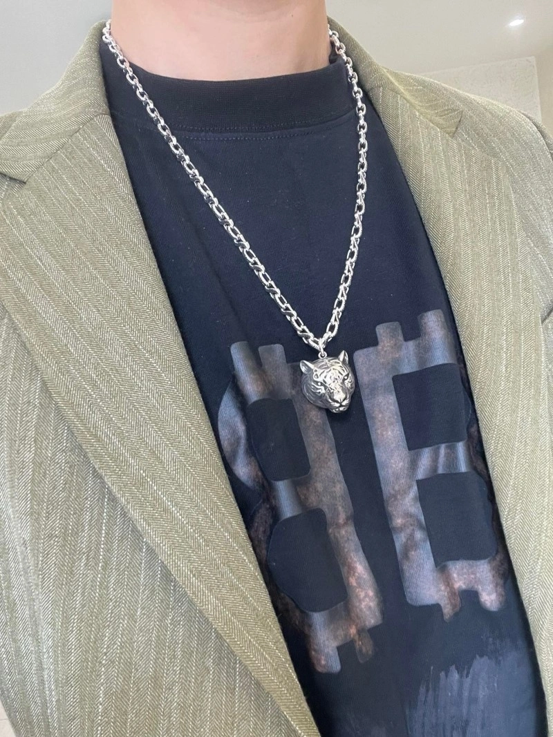 Perfect replica Gucci Necklaces