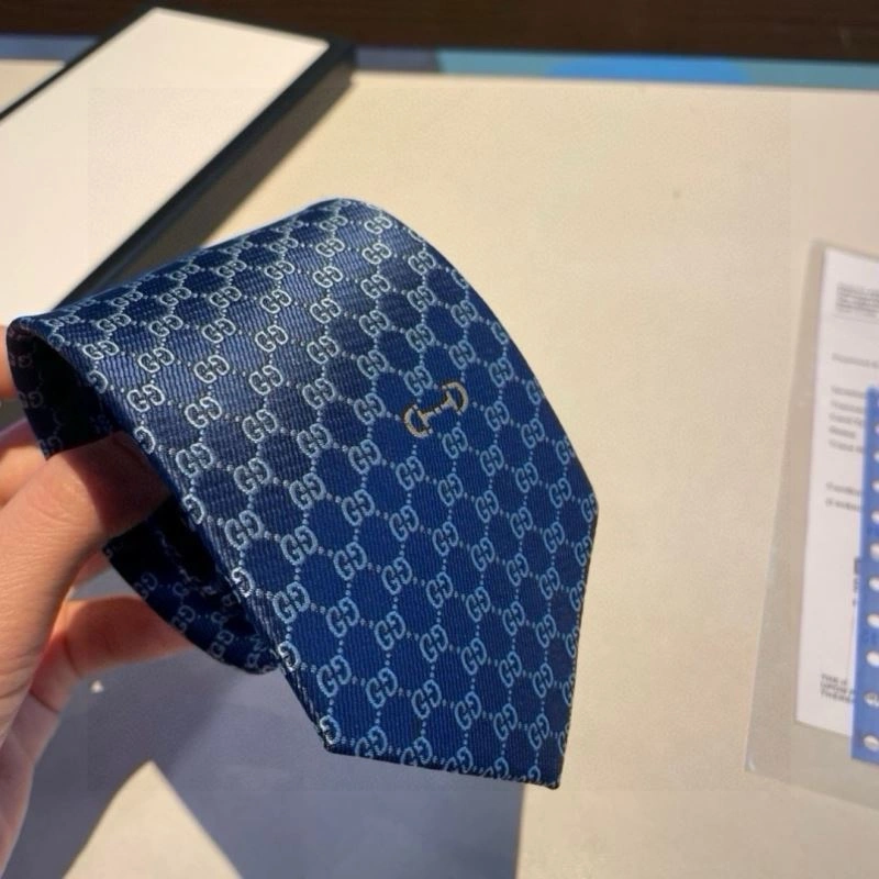 Accurate model Gucci Neckties