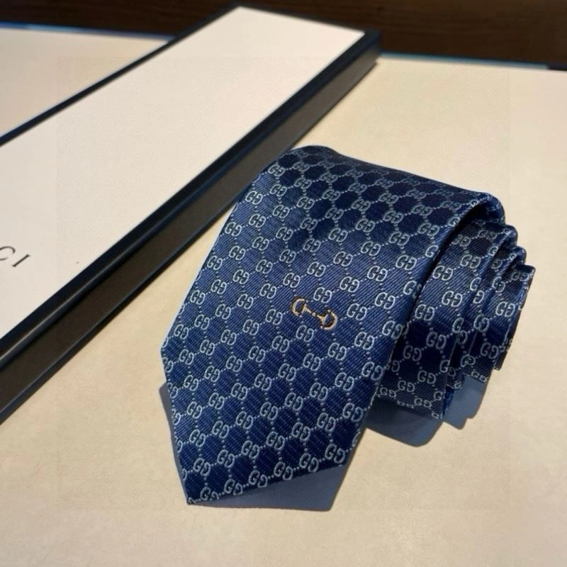 Accurate model Gucci Neckties