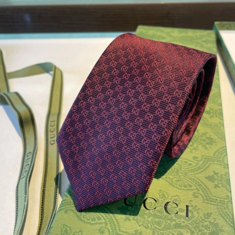 Accurate model Gucci Neckties