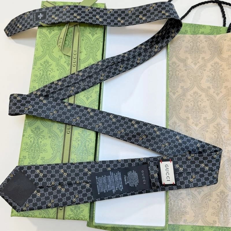 Brand-authenticated Gucci Neckties