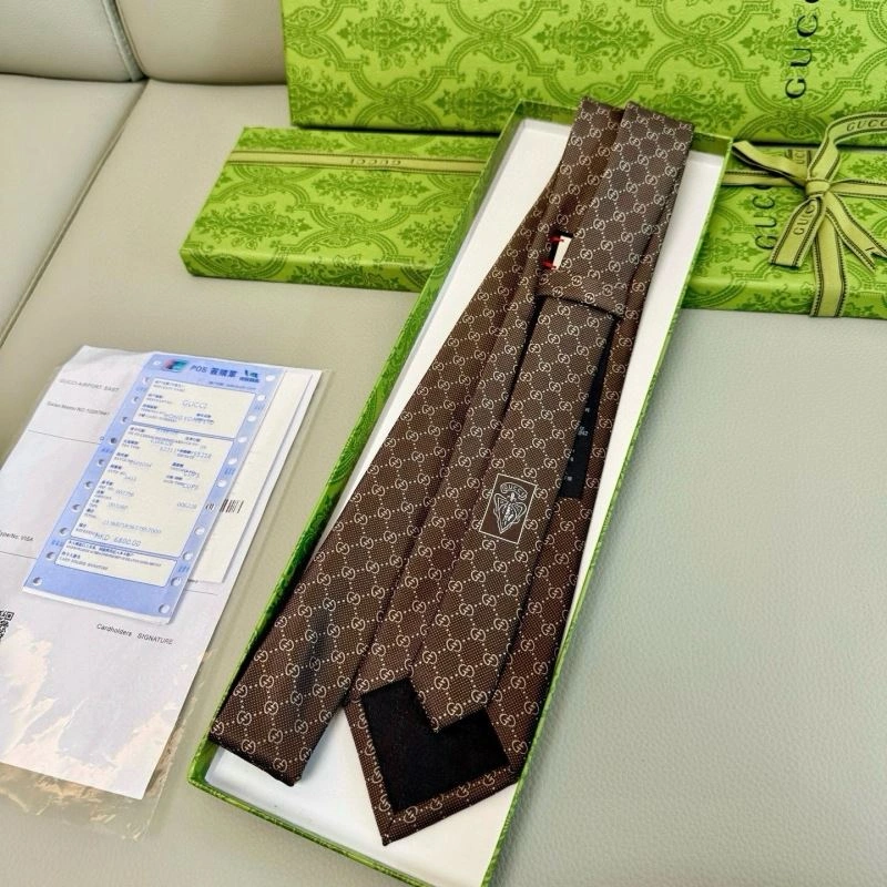 Accurate model Gucci Neckties