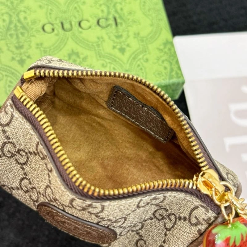 Accurate model Gucci Ornaments