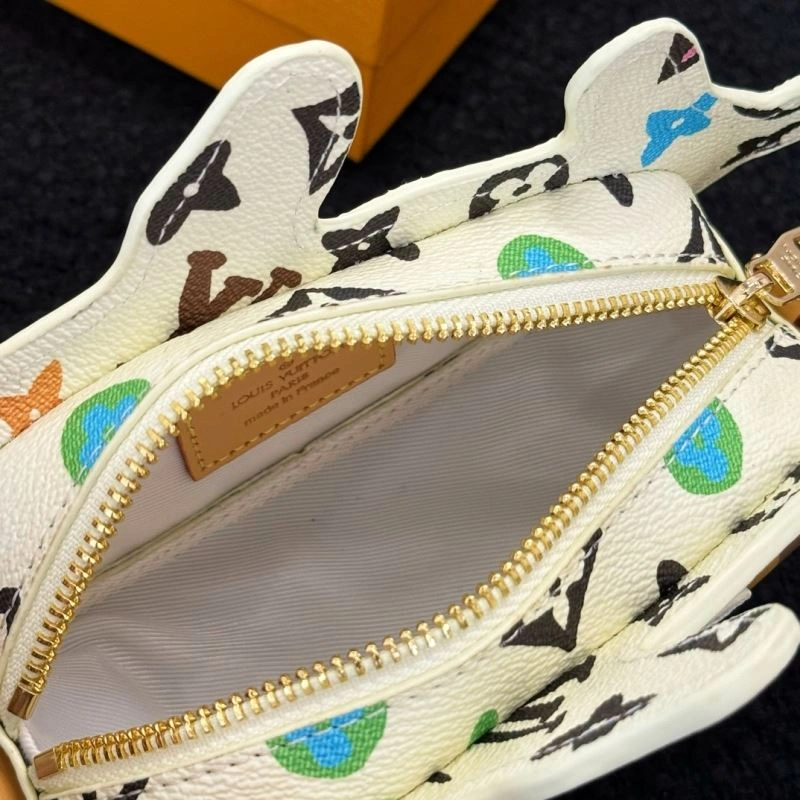 Precise copy Gucci Ornaments