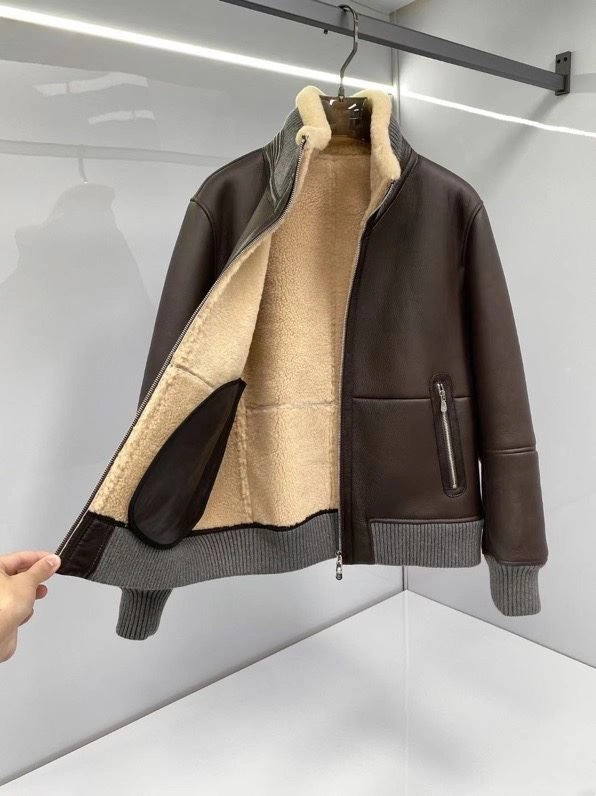Discounted Gucci Outwear