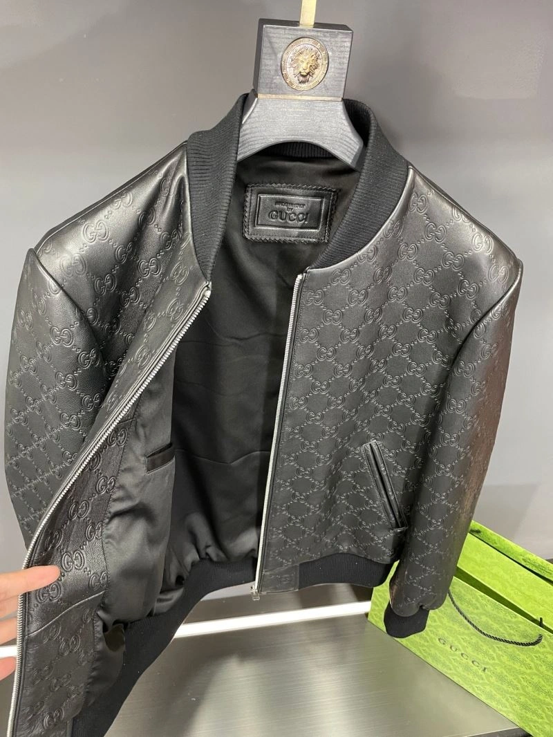 Top mirror Gucci Outwear