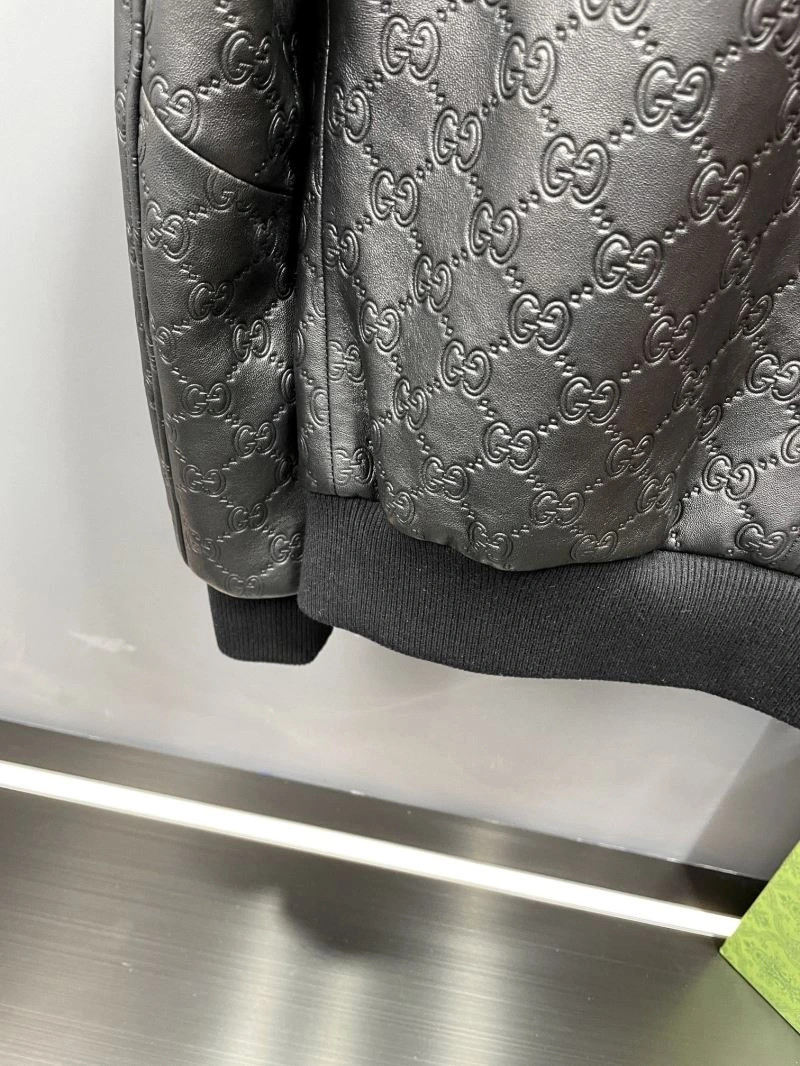 Top mirror Gucci Outwear