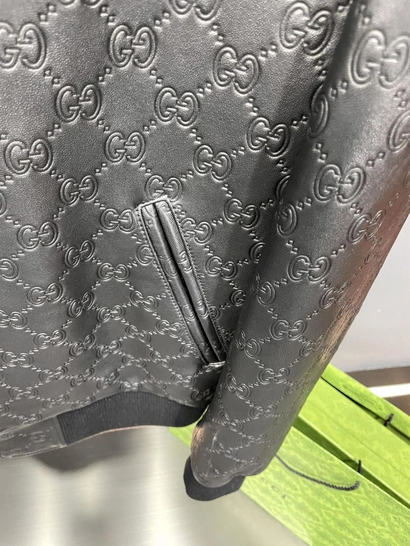 Top mirror Gucci Outwear