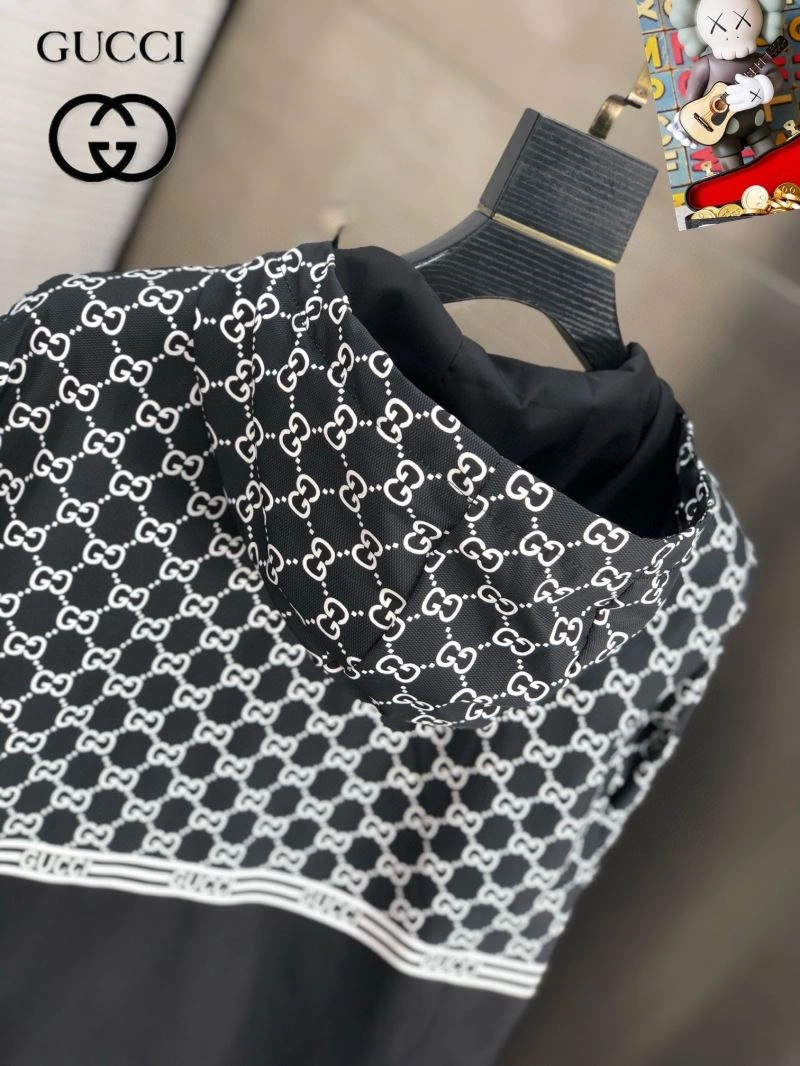 Legit Gucci Outwear