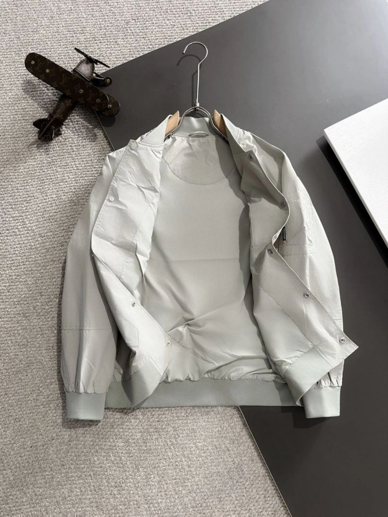 Exact replica Gucci Outwear