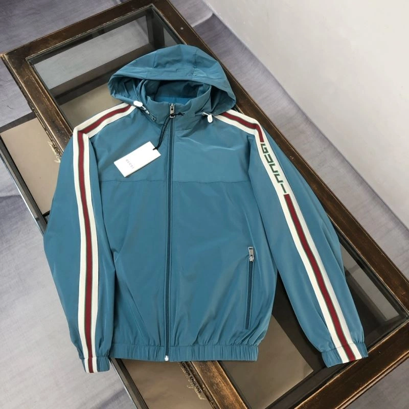 Bargain Gucci Outwear