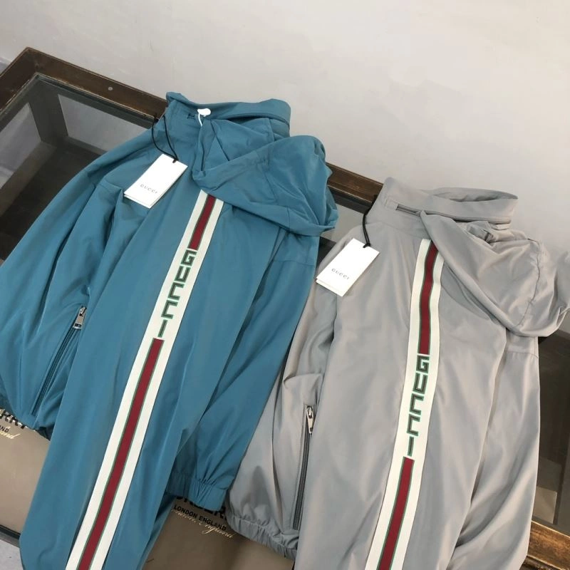 Bargain Gucci Outwear