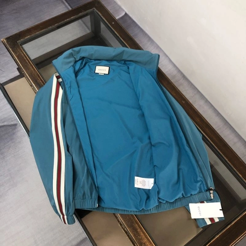 Bargain Gucci Outwear