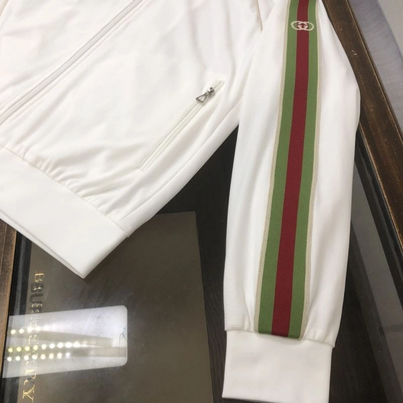 Top match Gucci Outwear