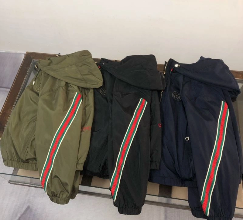 Top mirror Gucci Outwear